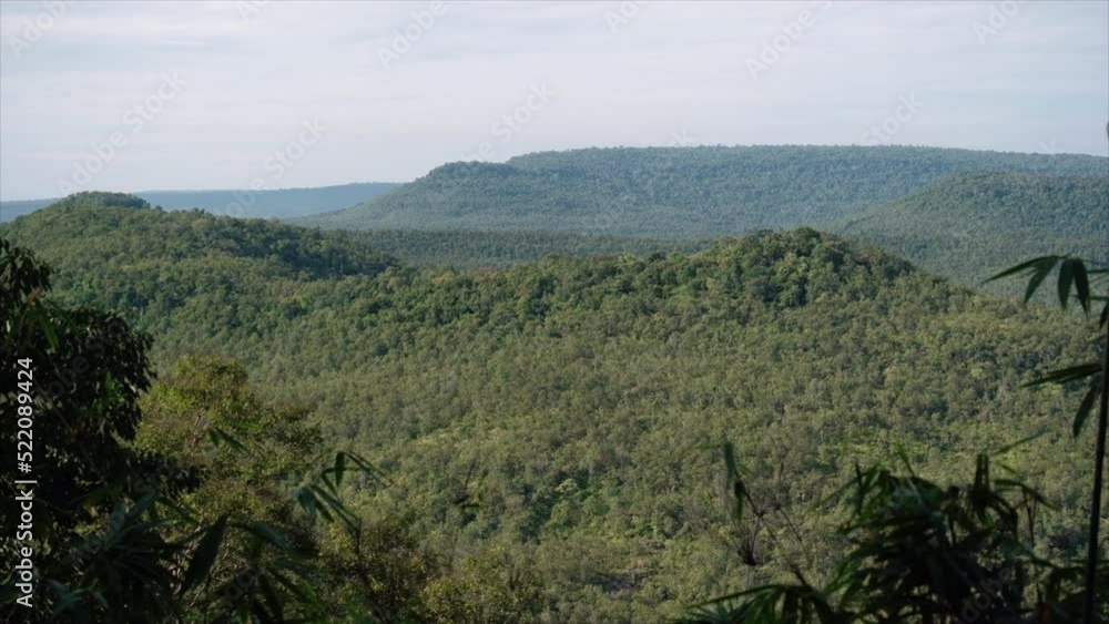 Vidéo Stock video on tripod View of the Phu Phan Mountains Sakon Nakhon ...