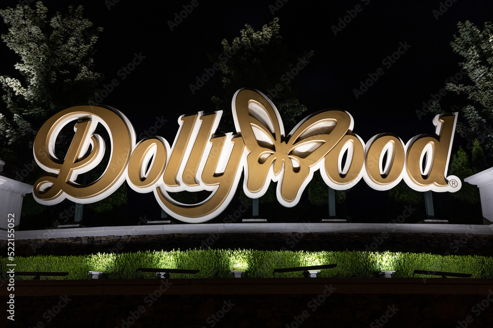 PIGEON FORGE, TN, USA - AUGUST 1, 2022: The entrance to Dollywood with ...