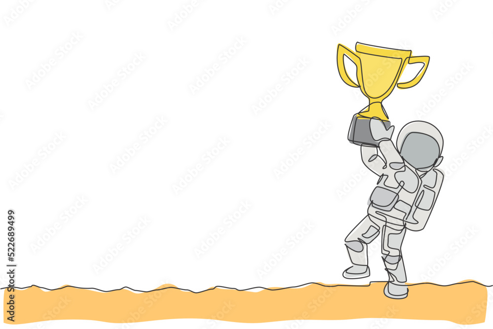 One single line drawing of spaceman astronaut holding winning trophy in ...