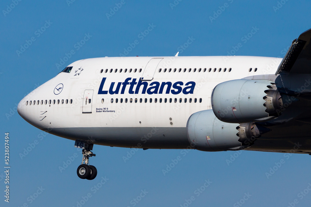 Front section of a Lufthansa Boeing 747-8 Intercontinental in "old ...