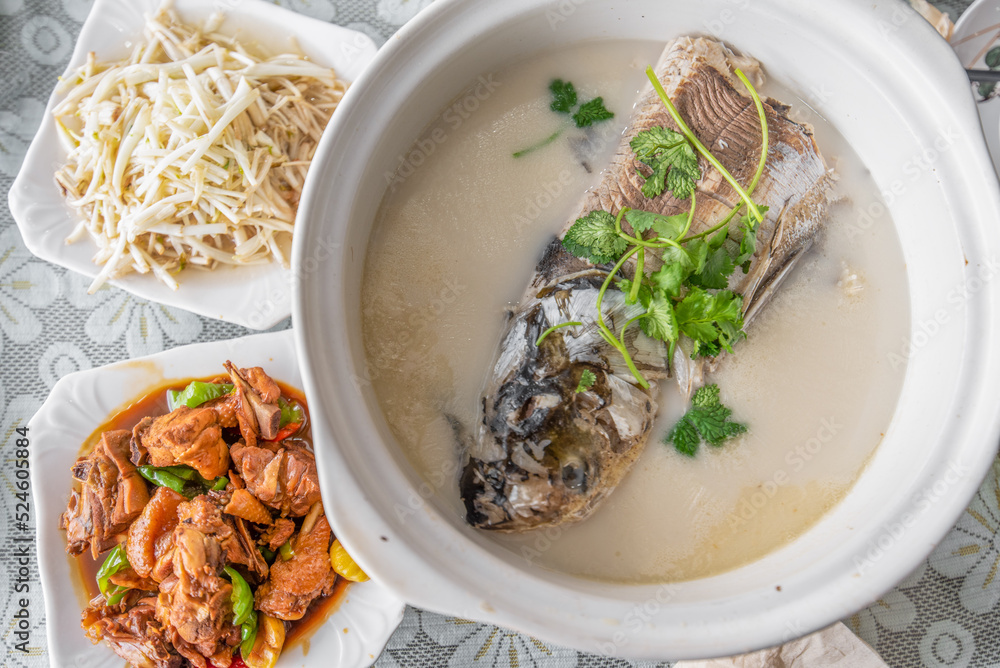 Chinese Food - Stewed Fish Head in Casserole (Silver and Bighead Fish ...
