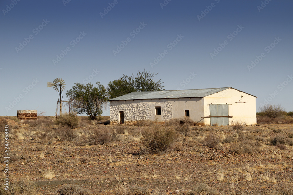 Photos of abandoned houses, churches, monasteries, ruins, walls of clay ...
