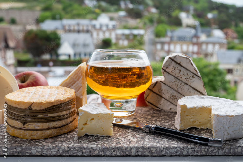 Cow cheeses of Normandy - camembert, livarot, neufchatel, pont l'eveque ...