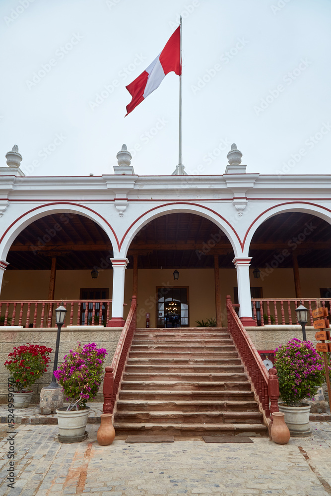 Santo Domingo de Chincha, called Chincha Alta to distinguish it from ...