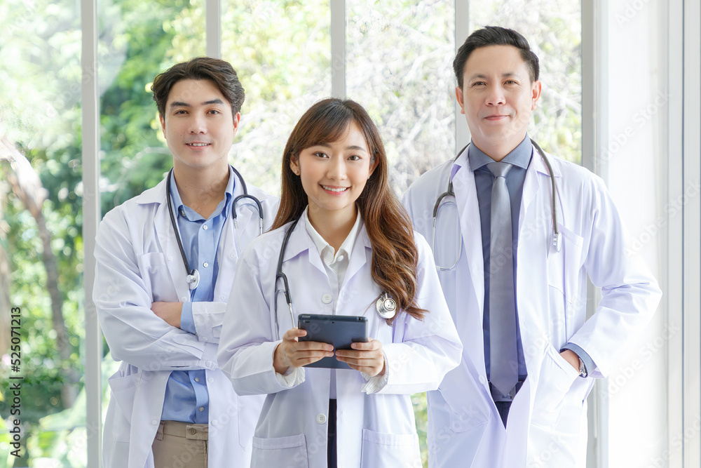 Medicine and healthcare concept : Group of happy and cheerful asian ...