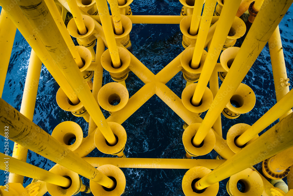 Poster Pipes and tubes for production in offshore oil and gas rig ...