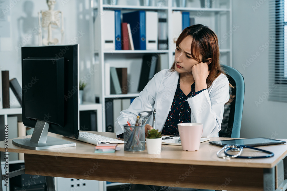 Computer Monitor Head