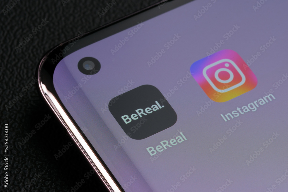 Foto De Bereal App Which Is Placed The Next To Instagram App Bereal Is