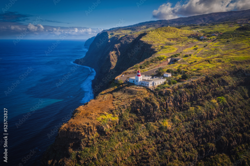 Farol da Ponta do Pargo Ilha da Madeira. Lighthouse Ponta do Pargo ...