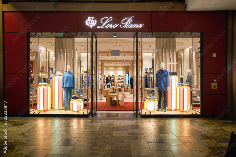 SINGAPORE - JANUARY 20, 2020: entrance to Loro Piana store at the ...