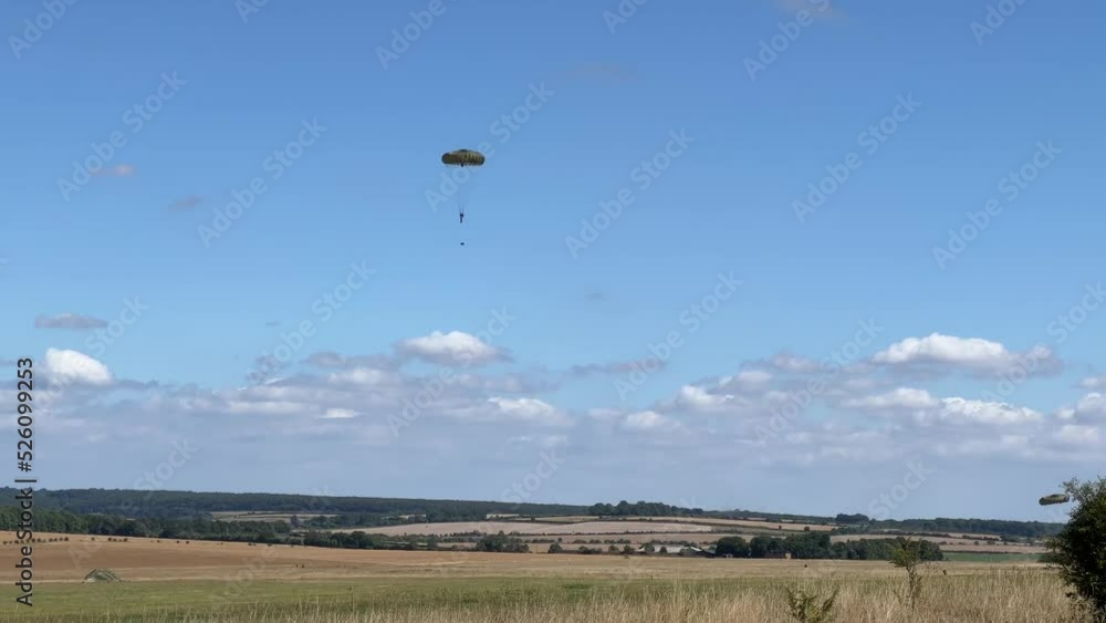 British army paratroopers (3 PARA) parachuting on an overhead assault ...