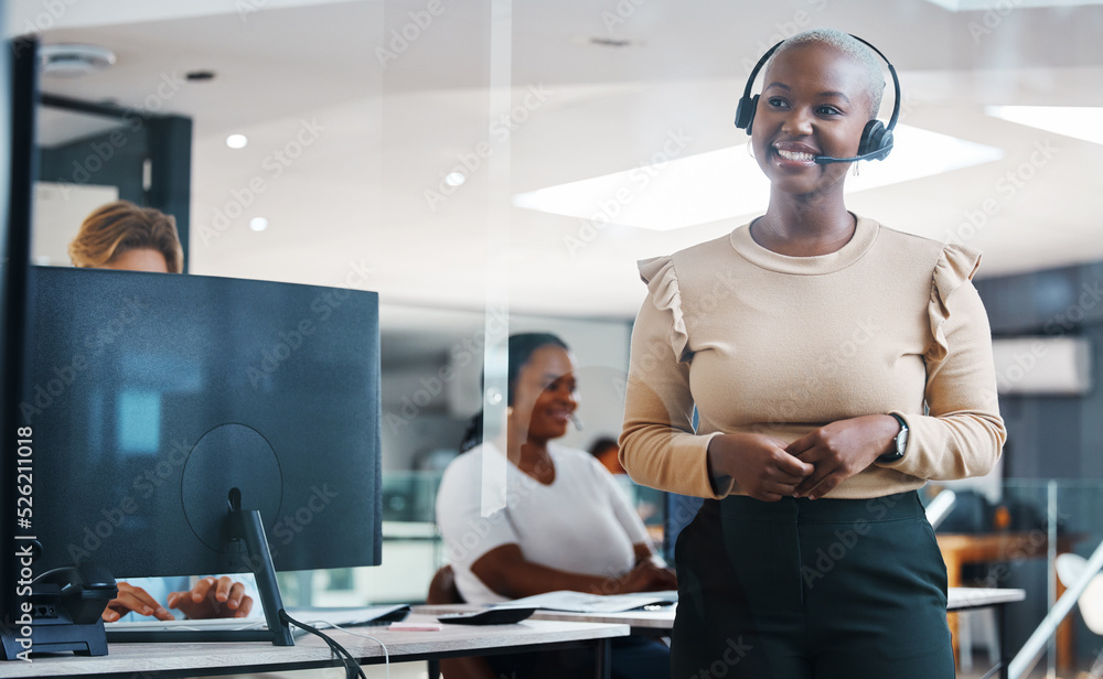 Foto de Call center, customer support or communication with a woman ...