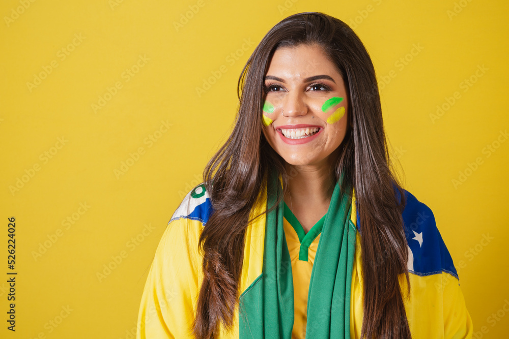 Foto De Woman Supporter Of Brazil World Cup 2022 Soccer Championship