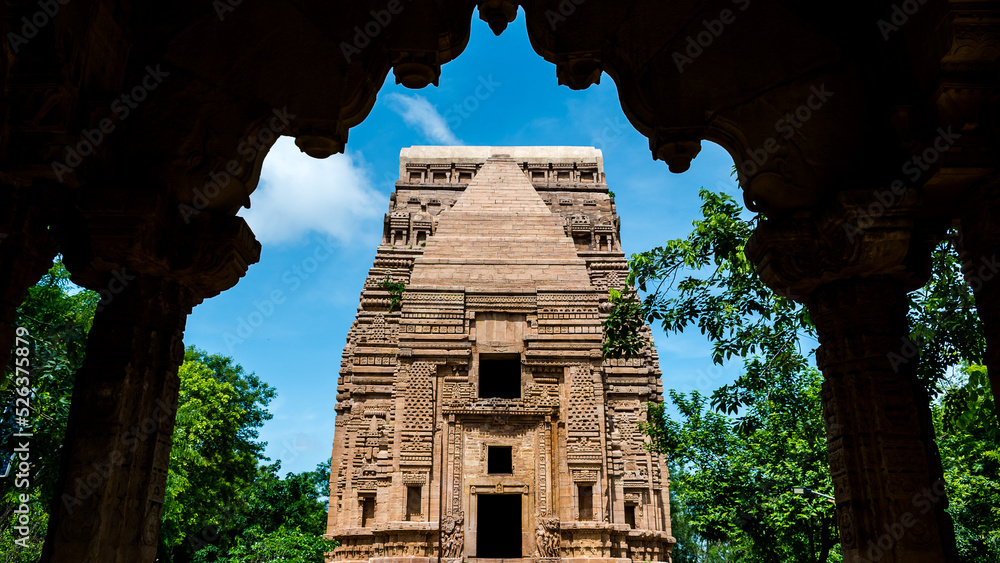 Foto de Teli ka Mandir, also known as Telika Temple, is a Hindu temple located within the ...