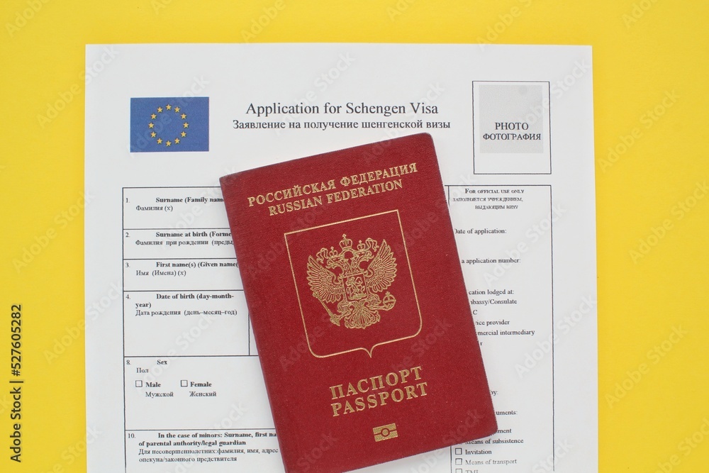 Schengen visa application form in English and Russian language and ...