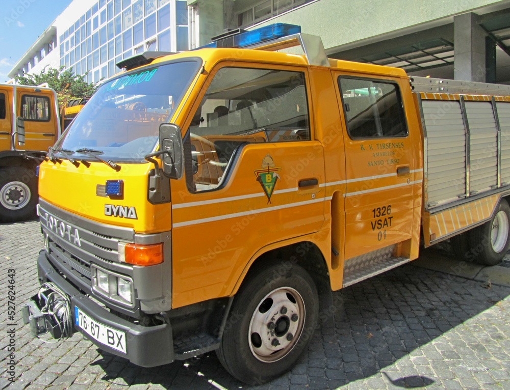 Special Toyota Dyna fire brigade car from the Bombeiros amarellos in ...