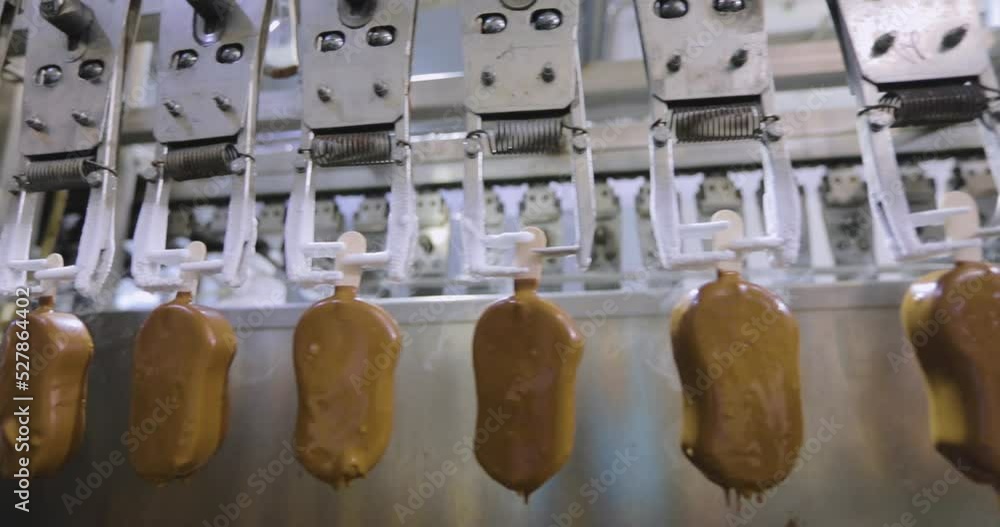 The process of making ice cream. How ice cream is made. Automated ice ...