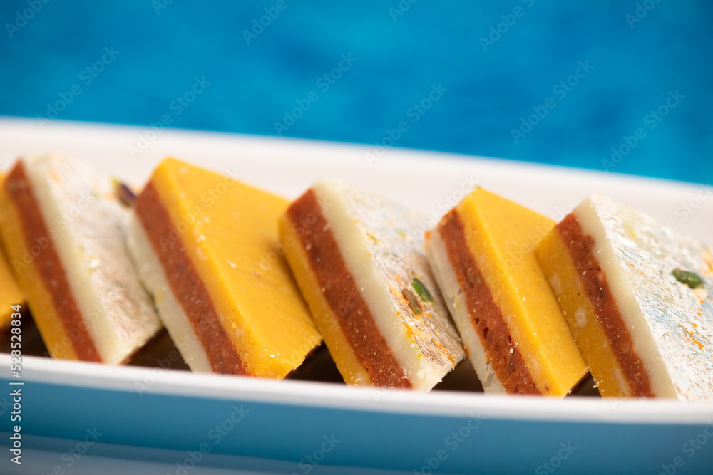 Indian Mithai Kaju Kesar Choco Gulkand Sandwich Burfi Also Known As ...