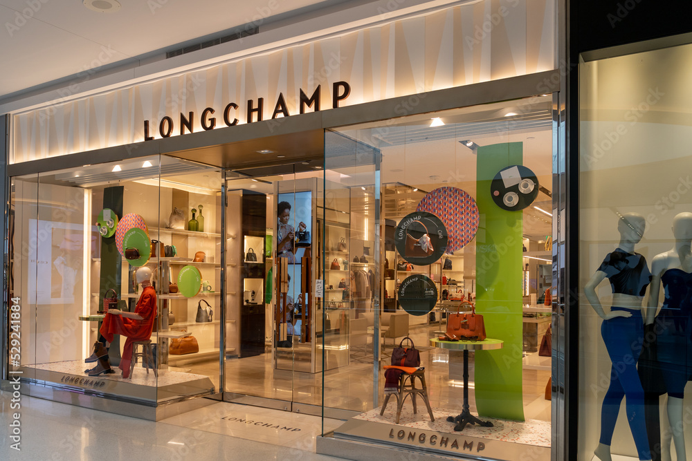 Los Angeles, California, USA - July 7, 2022: A Longchamp store at ...
