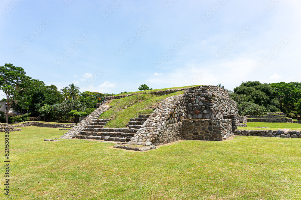 El Chanal, la capacha or la Campana, pre hispanic ruins near Colima ...