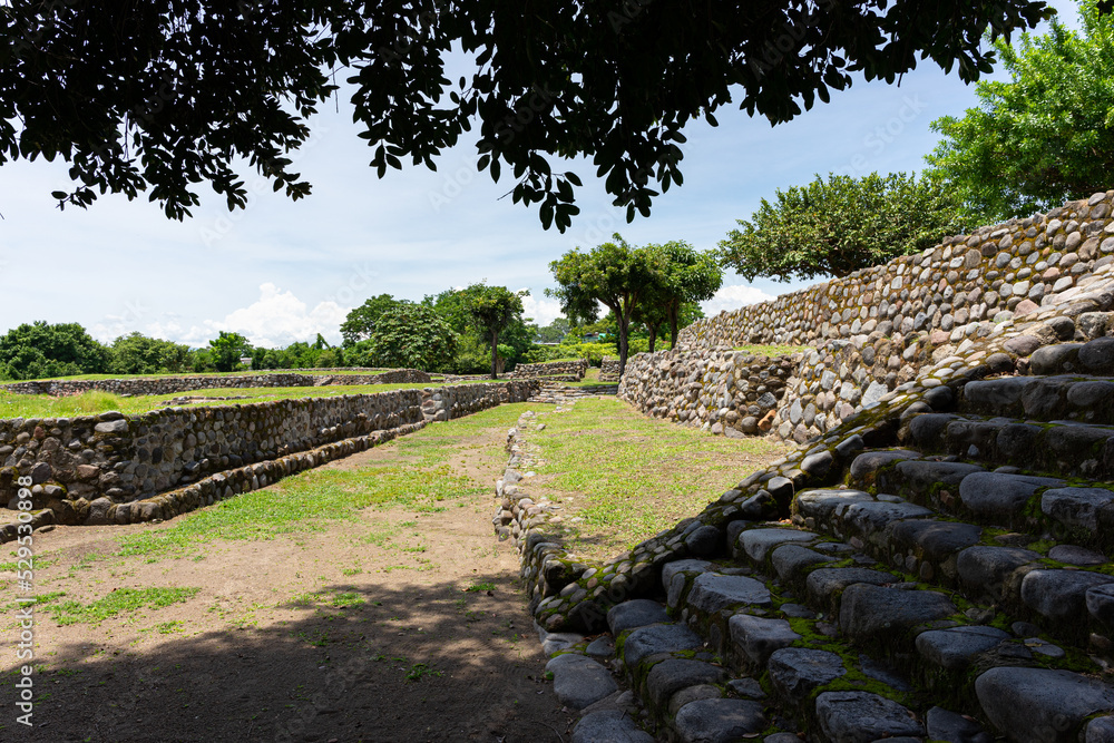 El Chanal, la capacha or la Campana, pre hispanic ruins near Colima ...