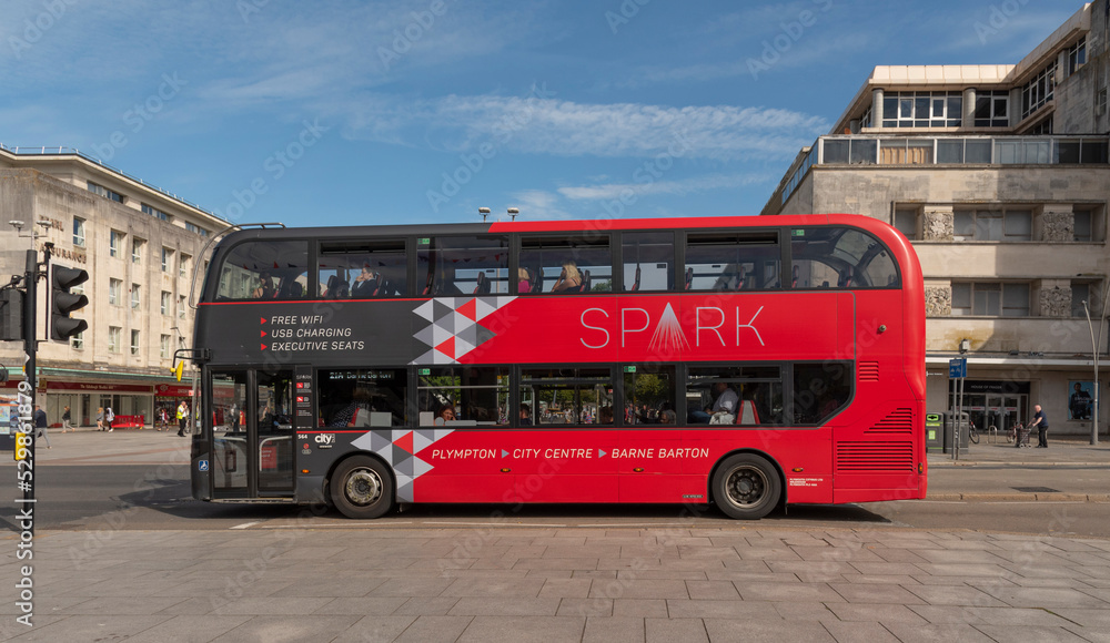 England City Bus