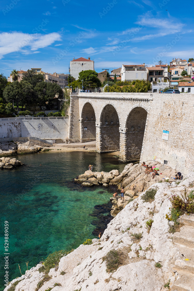 Foto de Pont de la Fausse Monnaie sur la Corniche Kennedy do Stock ...