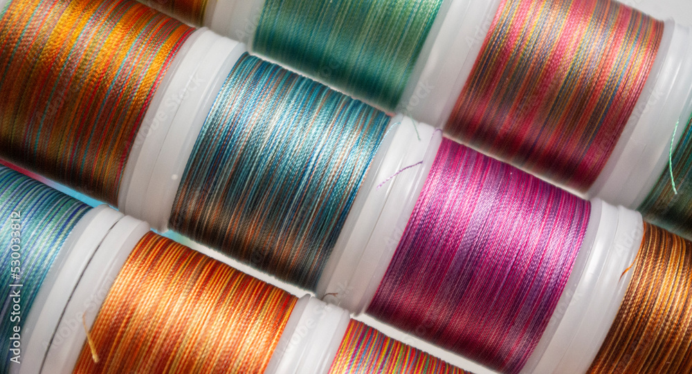 Nici cieniowane do haftu maszynowego Stock Photo | Adobe Stock