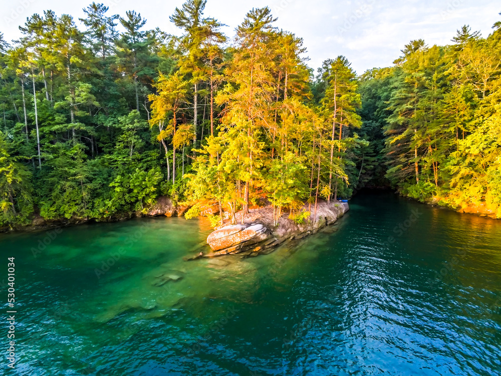 beautiful scenic views at lake jocassee south carolina Stock Photo ...