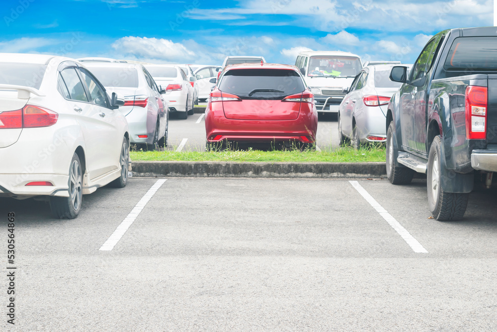 Car parking in asphalt parking lot and empty space parking with white ...