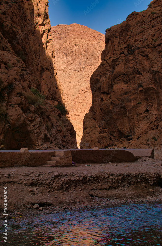 Todra gorge in Morocco, red rocks in Morocco, exploring the gorge ...