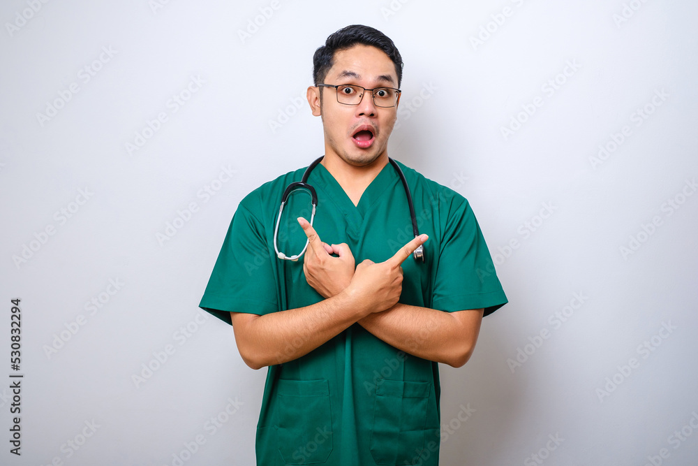 Indecisive and clueless asian male doctor, dont know what choose ...