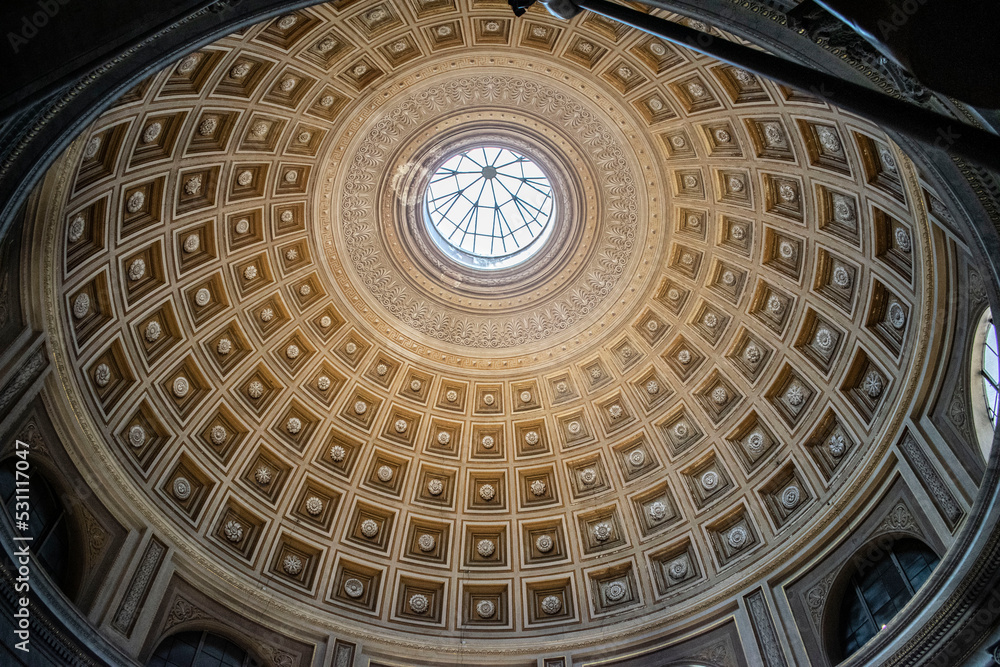 Foto de kopuła w bazylice św. Piotra w Rzymie do Stock | Adobe Stock