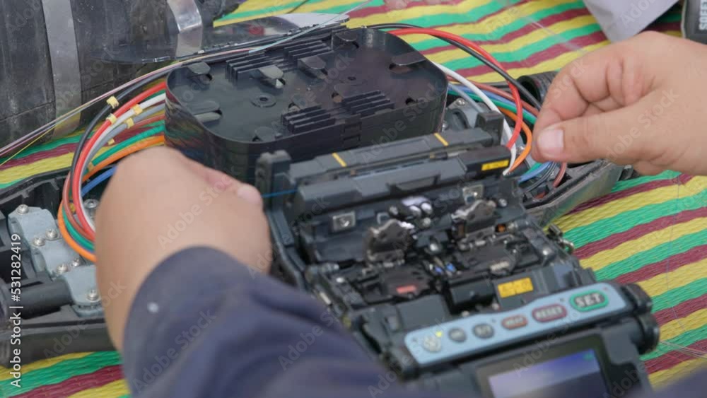 Fusion of Fiber Optics Cable Internet signal splicing and wire ...