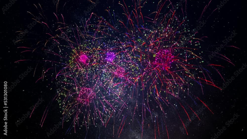 4K New year's eve fireworks celebration loop of real fireworks ...