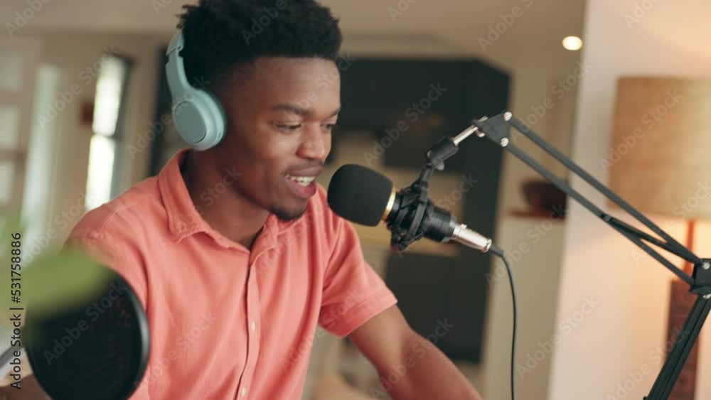 Podcast influencer man with microphone, headphones and home office ...