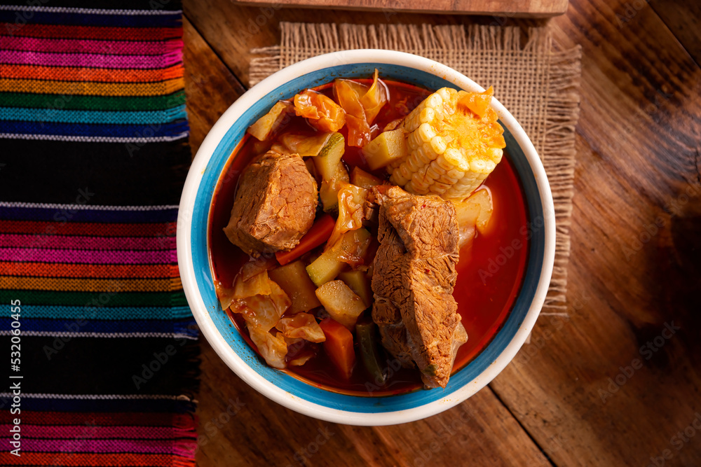 Foto de Mole de Olla. It is a balanced one pot meal, typical dish of ...