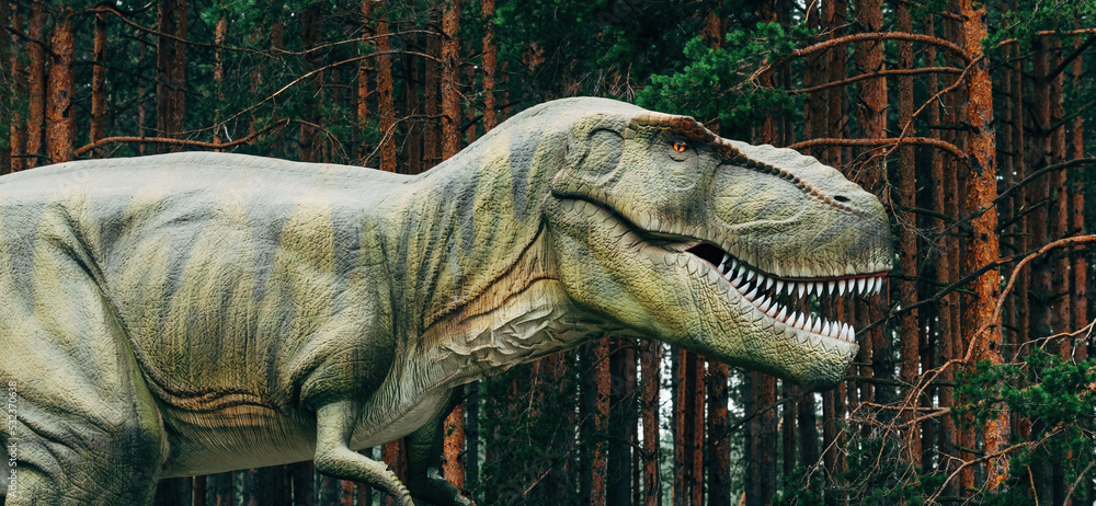 Foto de Zlatibor, Serbia - July 9, 2022: Tyrannosaurus rex or T-rex ...