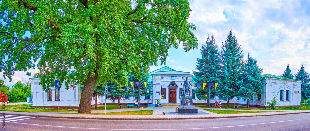 Facade of Poltava Battle historical Museum with monument to Peter the ...