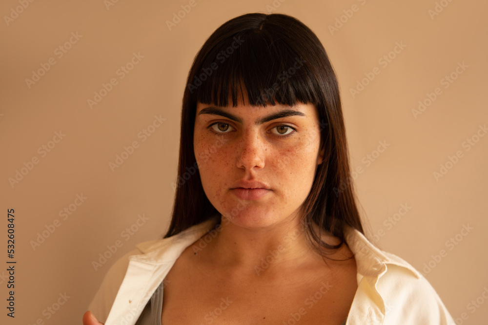 Honest eyes brunette portrait Stock Photo | Adobe Stock