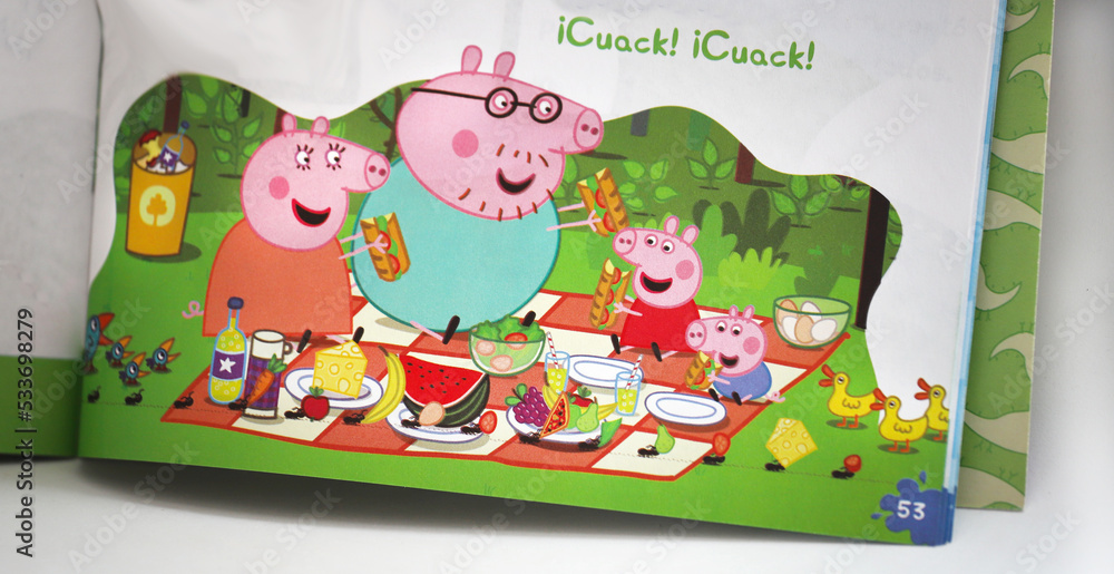 Magazine for children of the character Peppa Pig. Peppa, George, Daddy ...