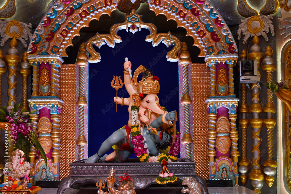 Shrimant Bhausaheb Rangari Ganpati Trust, Bhau Rangari Road, Budhwar ...