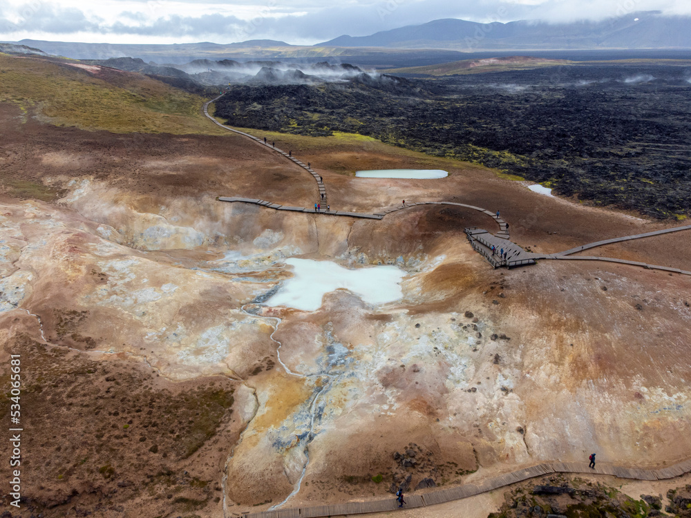 Foto de Krafla Iceland. Krafla is a caldera of about 10 km and with a ...