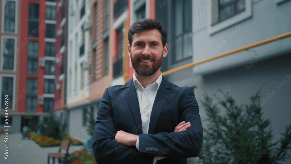 Handsome businessman professional worker wearing formal suit posing ...