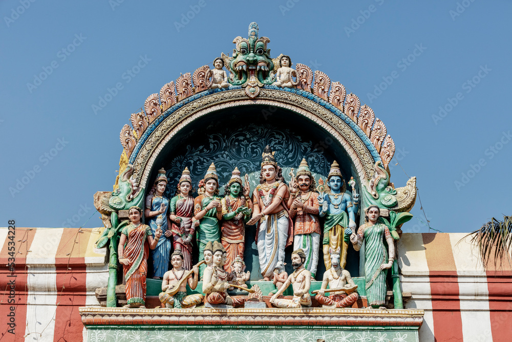 God Shiva weds Parvathi in the presence of Vishnu, Bramah, Naradha and ...
