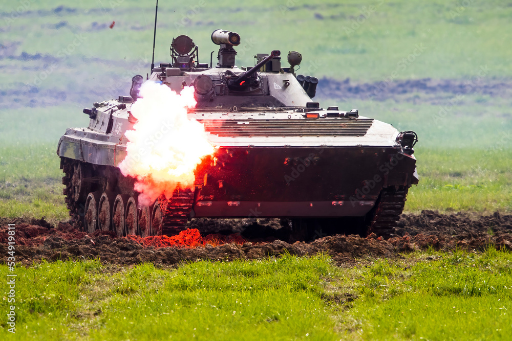 Fotka „Ostrava Czech Republic 2022-09-15 The BMP-2 is an amphibious infantry fighting vehicle ...