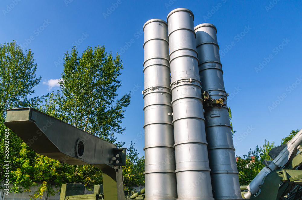 Russian anti-aircraft missile systems to protect against enemy air and ...
