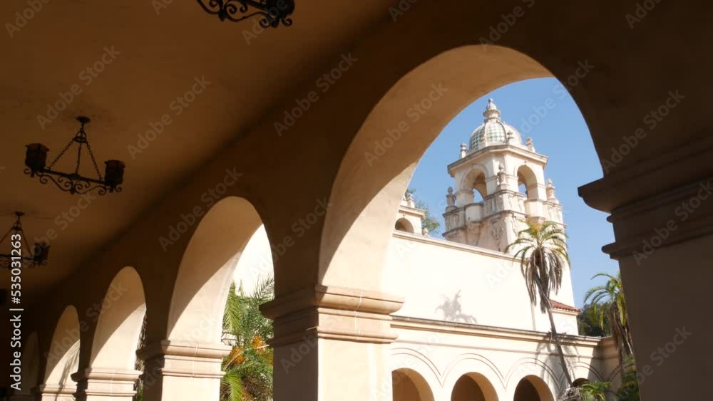Spanish colonial revival architecture, Balboa Park, San Diego ...