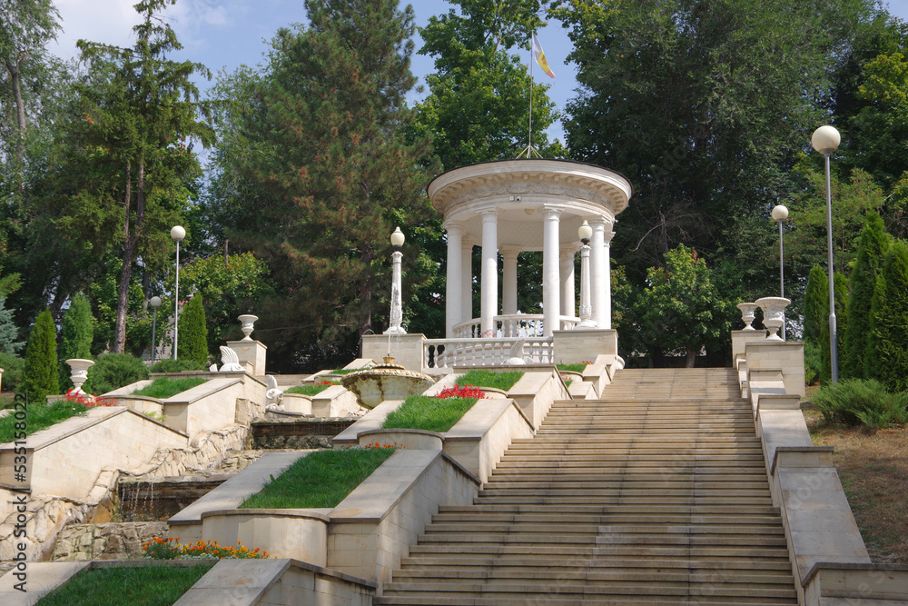 Moldova, Kishinev. 29.08.2022. View of a white gazebo with columns and ...