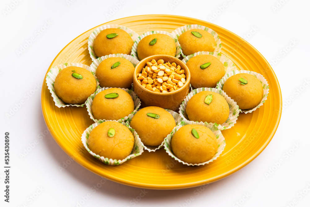 Besan Peda,pedha, pera. Popular Indian mithai prepared using gram flour ...